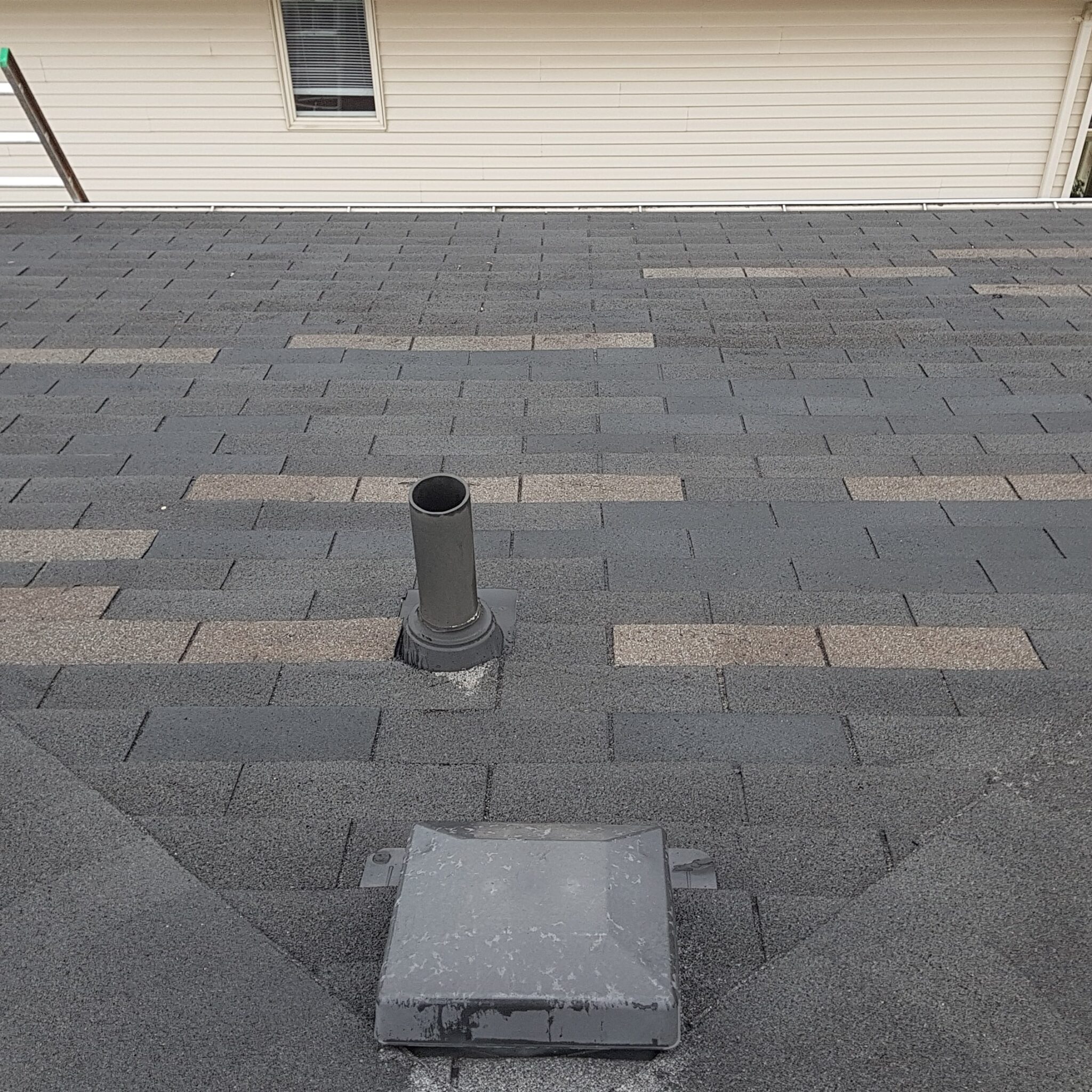 5 Signs That Your Trenton Asphalt Shingles Needs Attention - Comfort ...